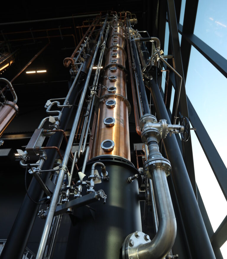 Continuous columns distillation system | Custom designed columns